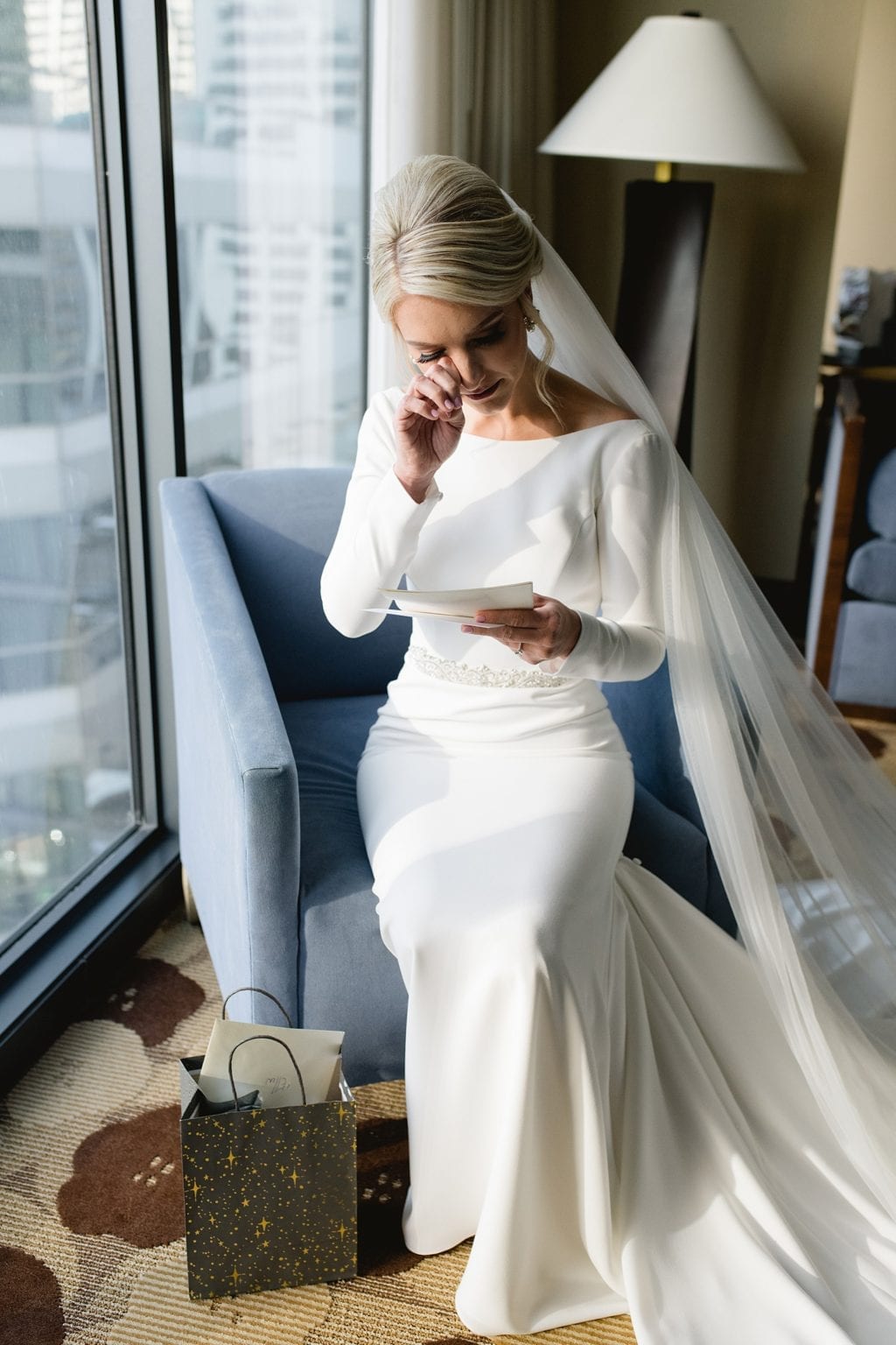 Ellen & Ross | Timeless Downtown Chicago Wedding | Niki Marie Photography